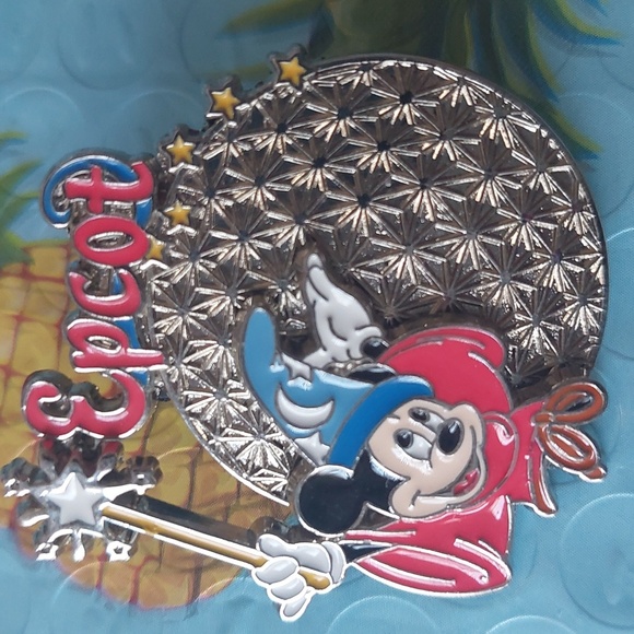 Disney | Jewelry | Disneys Epcot Pin | Poshmark